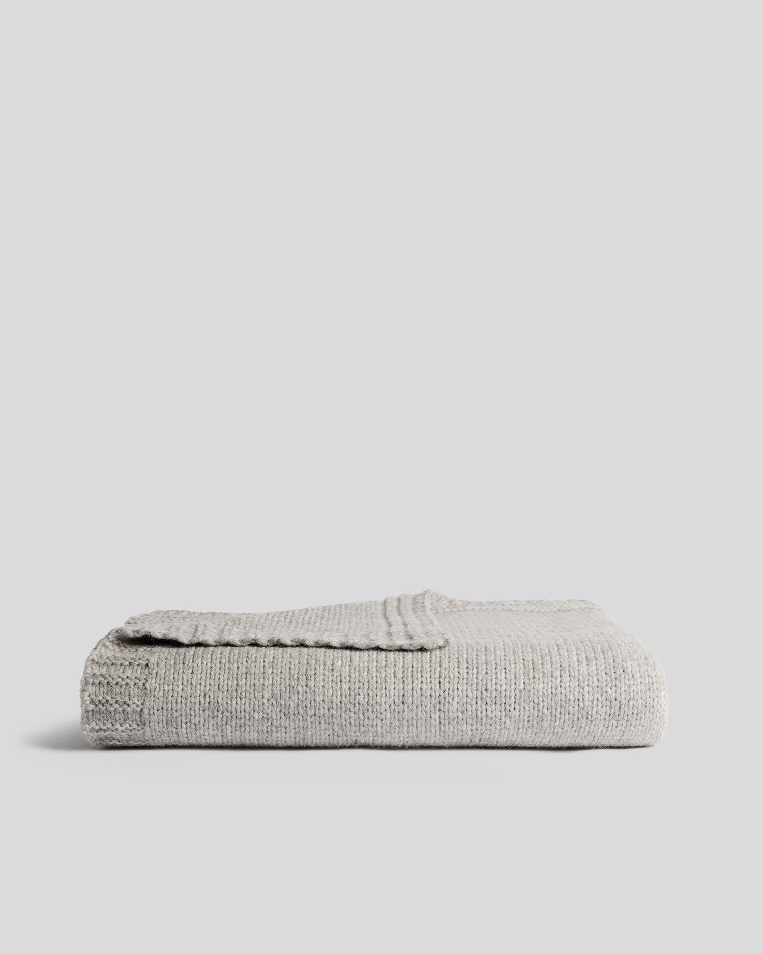 Classic Knit Alpaca Throw - FINAL SALE (Light Heather Grey) – Parachute ...